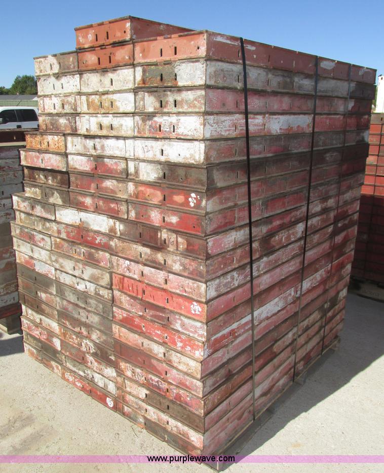 (61) Symons concrete wall form fillers in Falls City, NE | Item H1126 ...