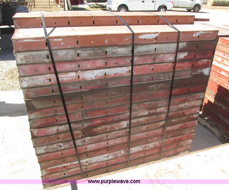 (61) Symons concrete wall form fillers in Falls City, NE | Item H1126 ...