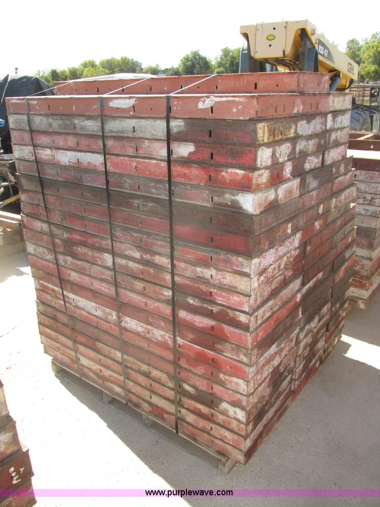(61) Symons concrete wall form fillers in Falls City, NE | Item H1126 ...