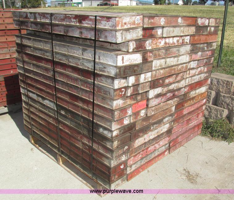 (67) Symons concrete wall form fillers in Falls City, NE | Item H1127 ...