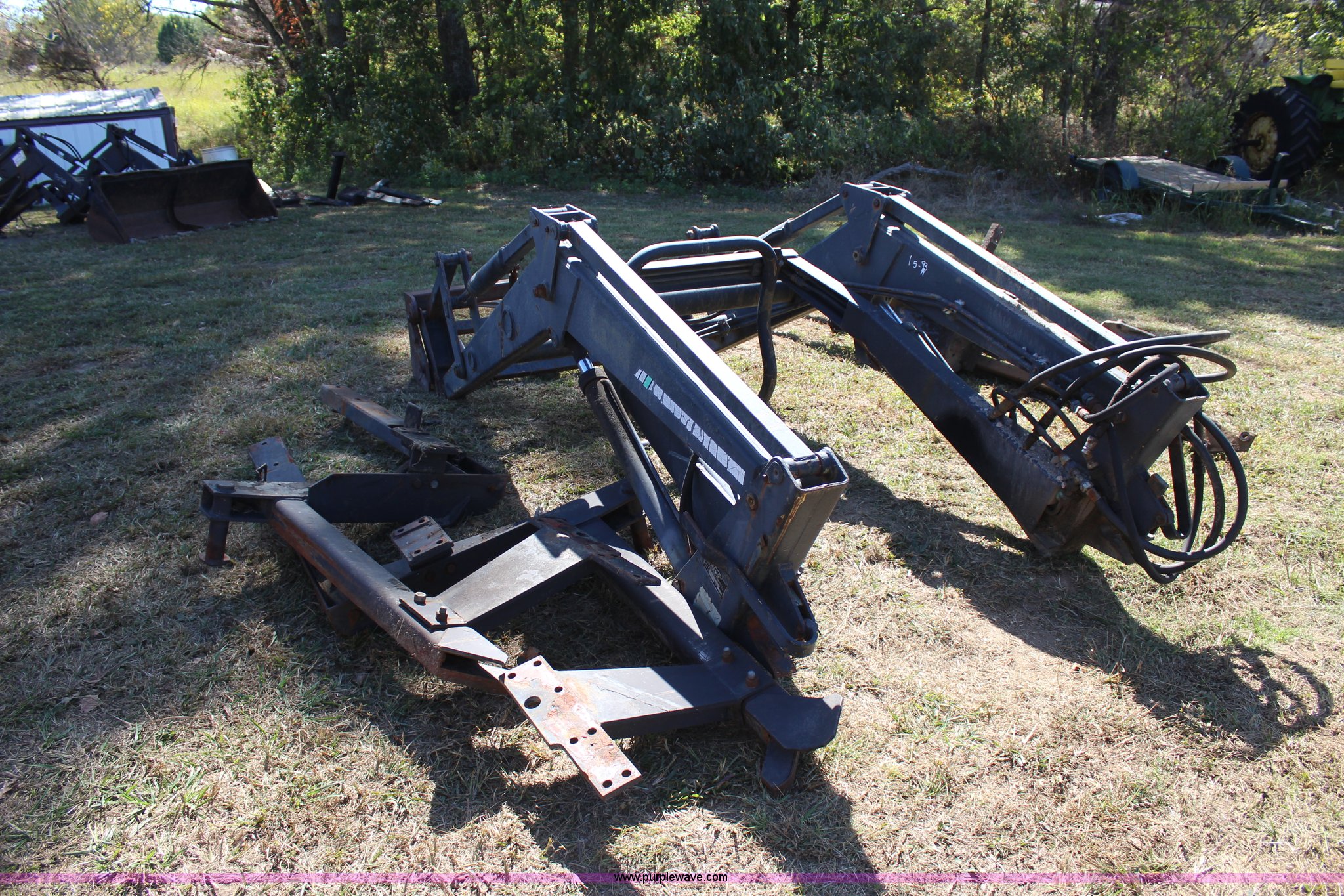 Memo ML500 loader in Stilwell, OK | Item J4319 sold | Purple Wave