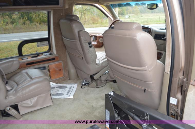 1999 Chevrolet Express 1500 Cargo van in Harrisonville, MO | Item I6362 ...