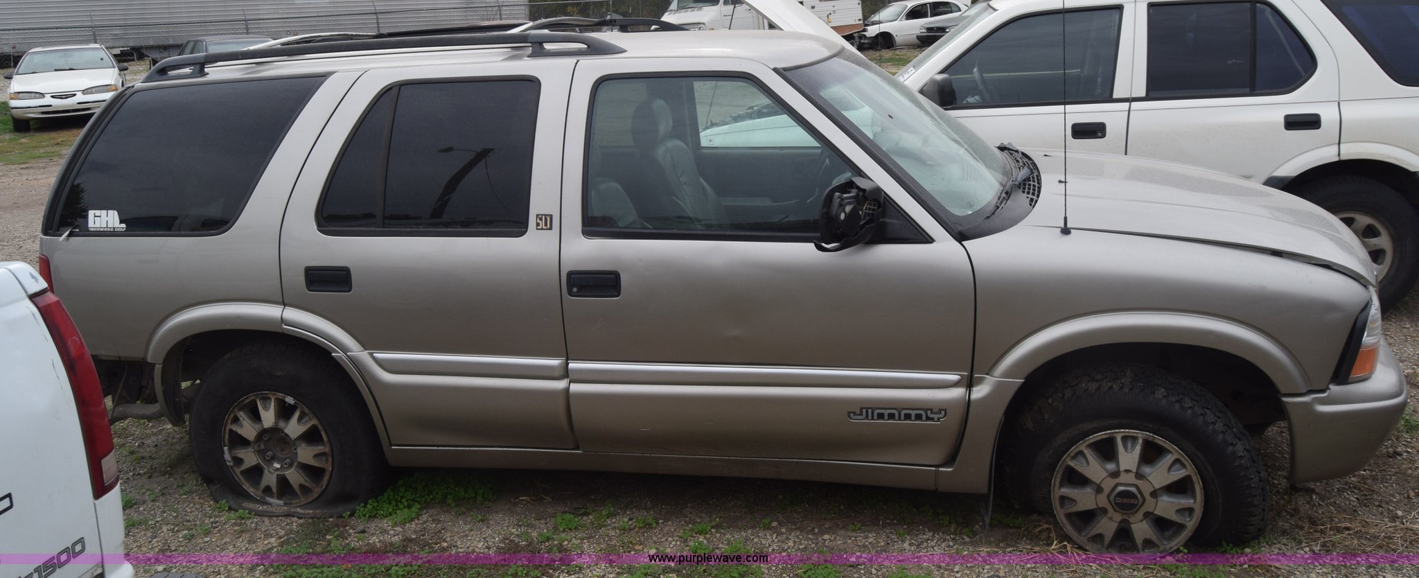 2000 GMC Jimmy Envoy SUV in McPherson, KS | Item J7018 sold | Purple Wave