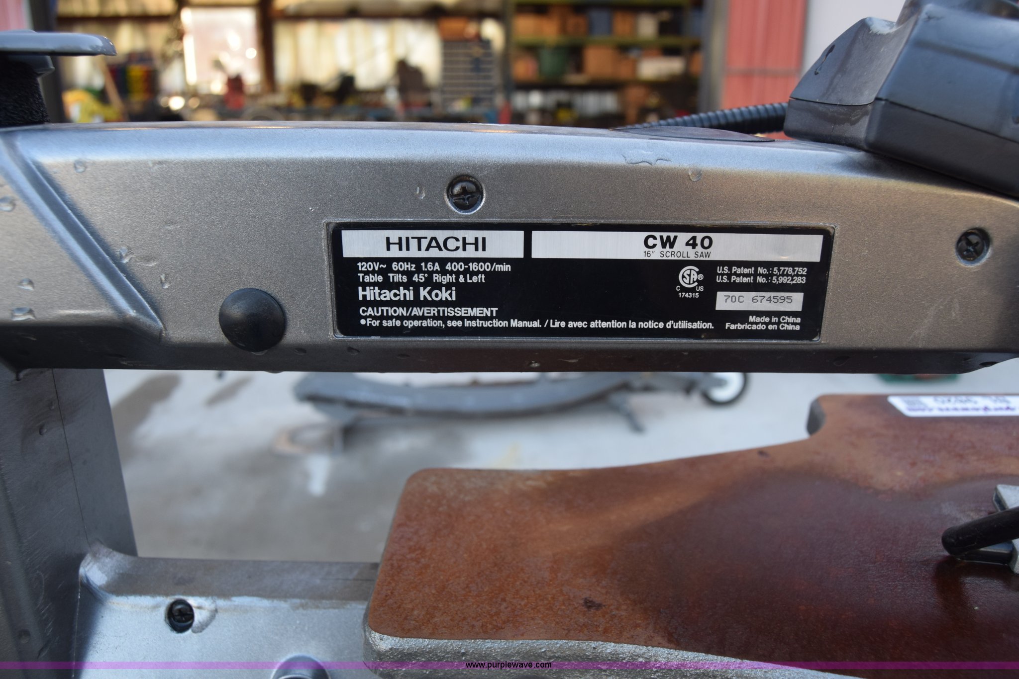 Hitachi CW40 scroll saw in Hesston, KS | Item BL9820 sold | Purple Wave