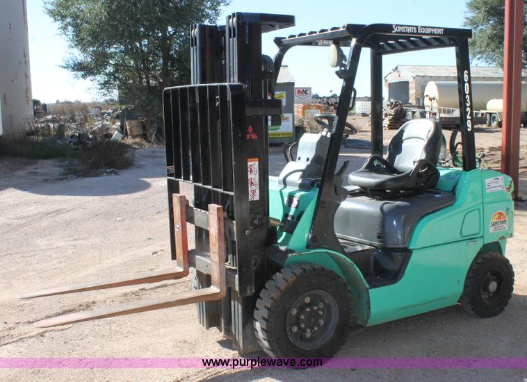 Mitsubishi FG25N forklift in Slaton, TX | Item J1389 sold | Purple Wave