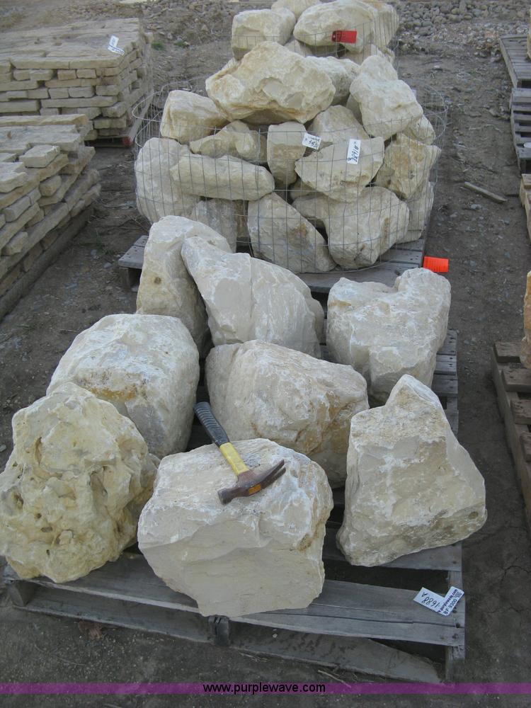 Limestone boulders in Wichita, KS | Item BF9300 sold | Purple Wave