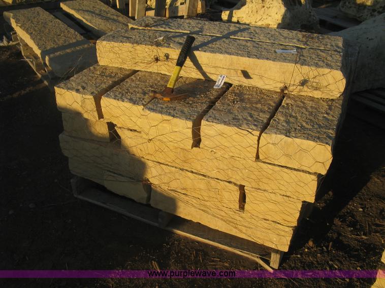 Colorado Buff edging/retaining wall in Wichita, KS | Item BF9307 sold ...