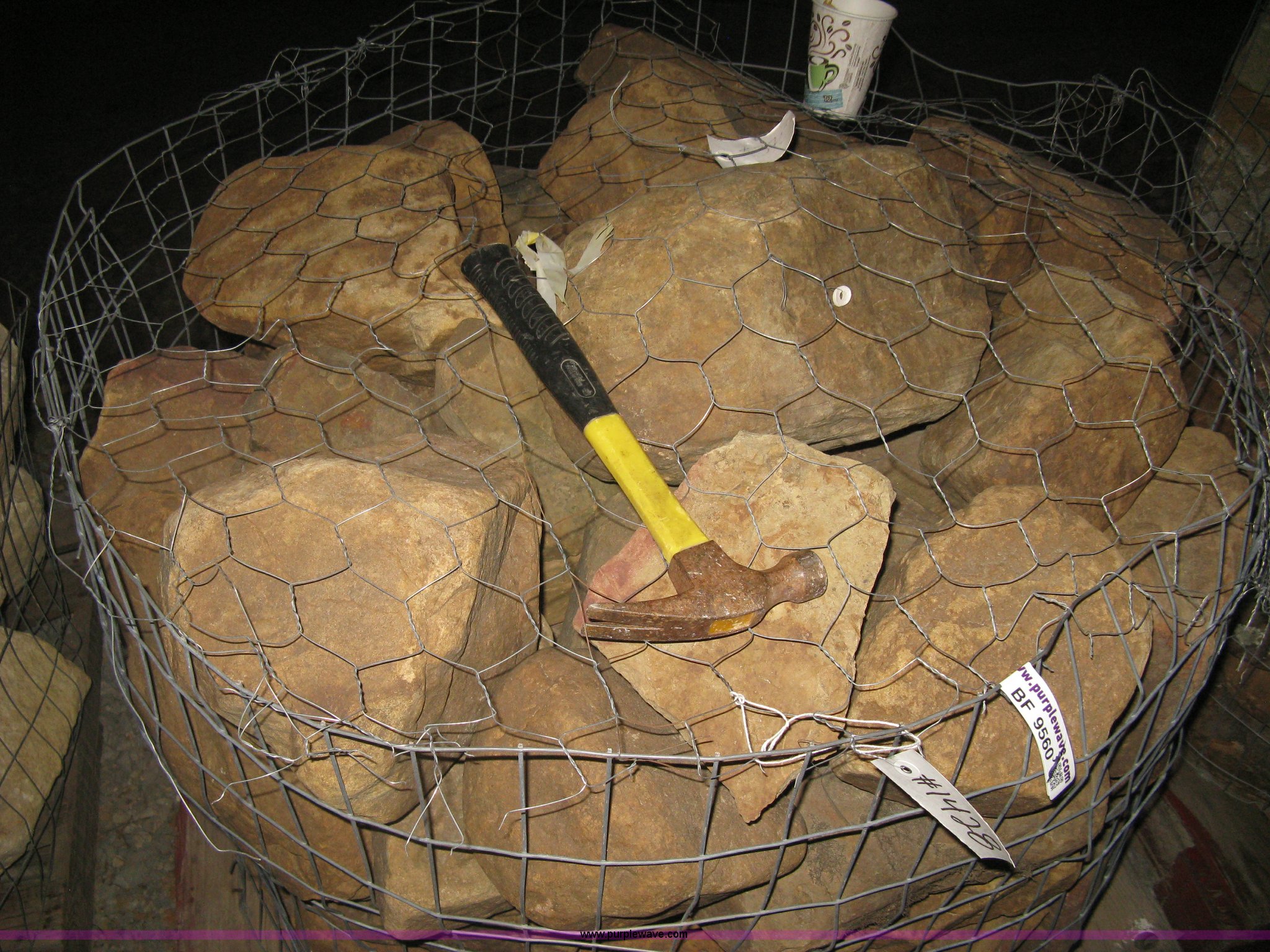 Creekstone basket in Wichita, KS | Item BF9560 sold | Purple Wave