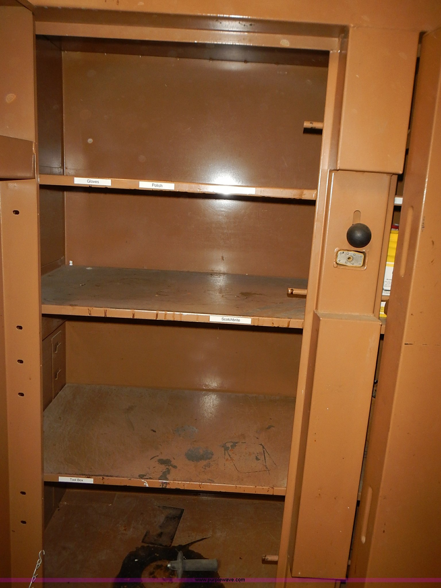 Knaack 109 Jobmaster cabinet in Topeka, KS | Item BL9322 sold | Purple Wave