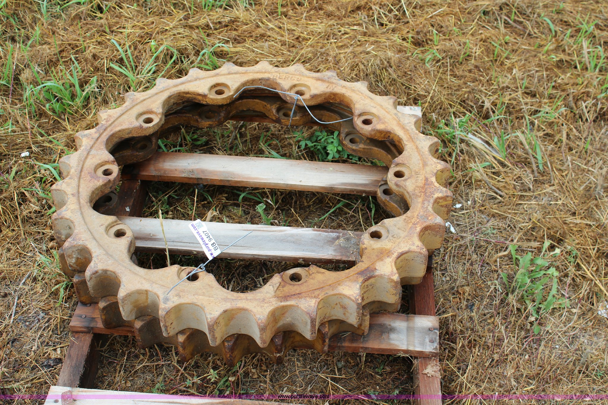Berco sprockets in Fairview, KS | Item BB9407 sold | Purple Wave