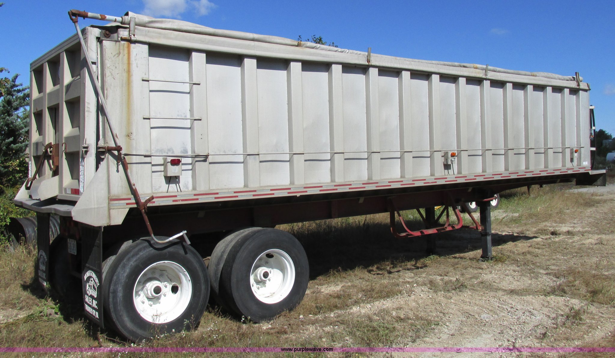 1981 Summit end dump trailer in Wentzville, MO | Item BS9972 sold ...