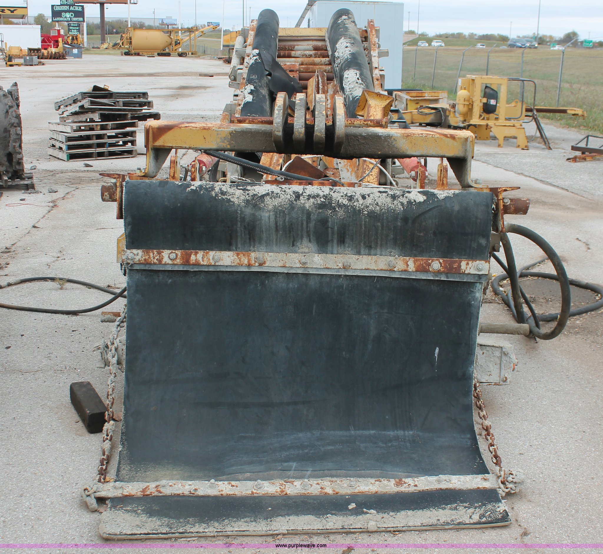 Gomaco concrete belt placer in Oklahoma City, OK | Item H8044 sold ...