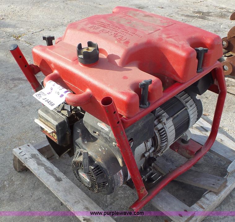 Wheelhouse 01646 generator in LIberty, MO | Item J8458 sold | Purple Wave