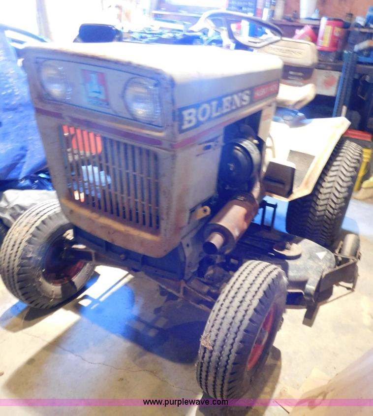 Bolens 1476 lawn mower in McLouth, KS | Item J7480 sold | Purple Wave