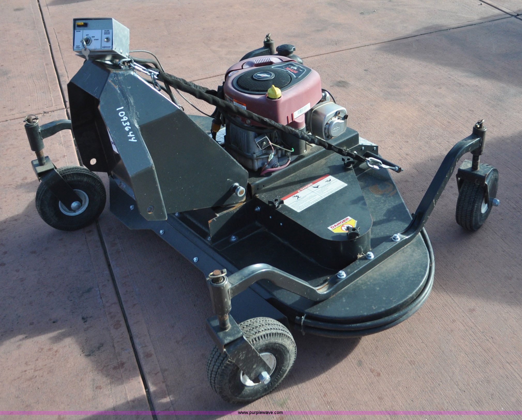 Bobcat lawn mower in Windsor, CO | Item G7022 sold | Purple Wave
