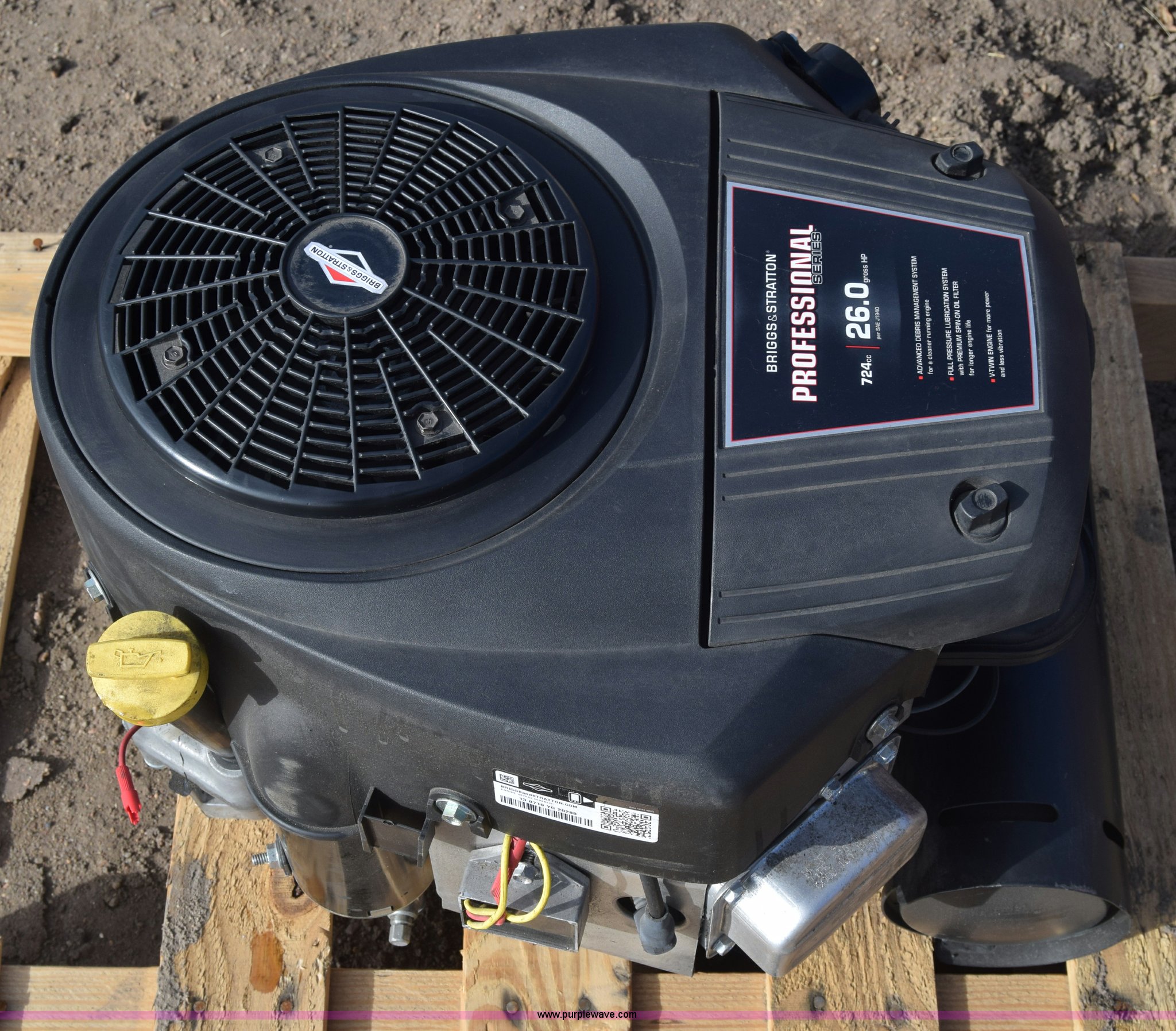 2013 Briggs & Stratton gas engine in Kinsley, KS | Item BO9657 sold ...