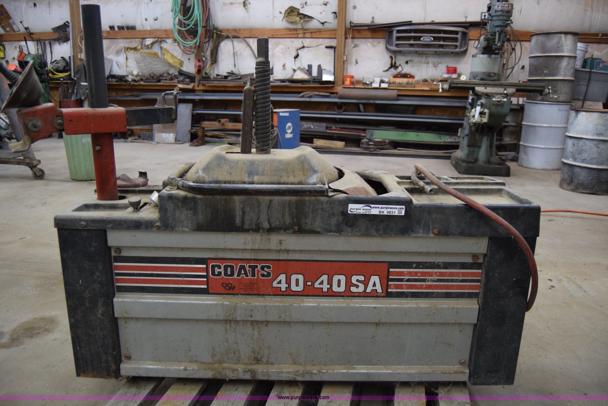 Coats 40-40SA tire machine in Hutchinson, KS | Item BK9831 sold ...