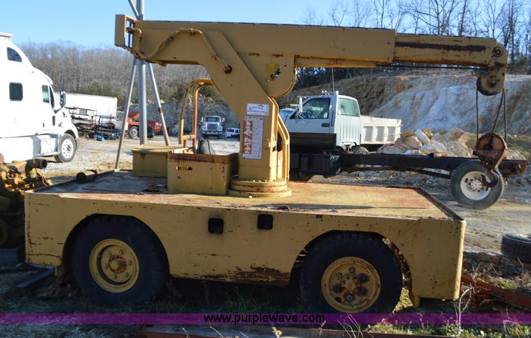 Drott 85RM2 crane in Versailles, MO | Item K5344 sold | Purple Wave