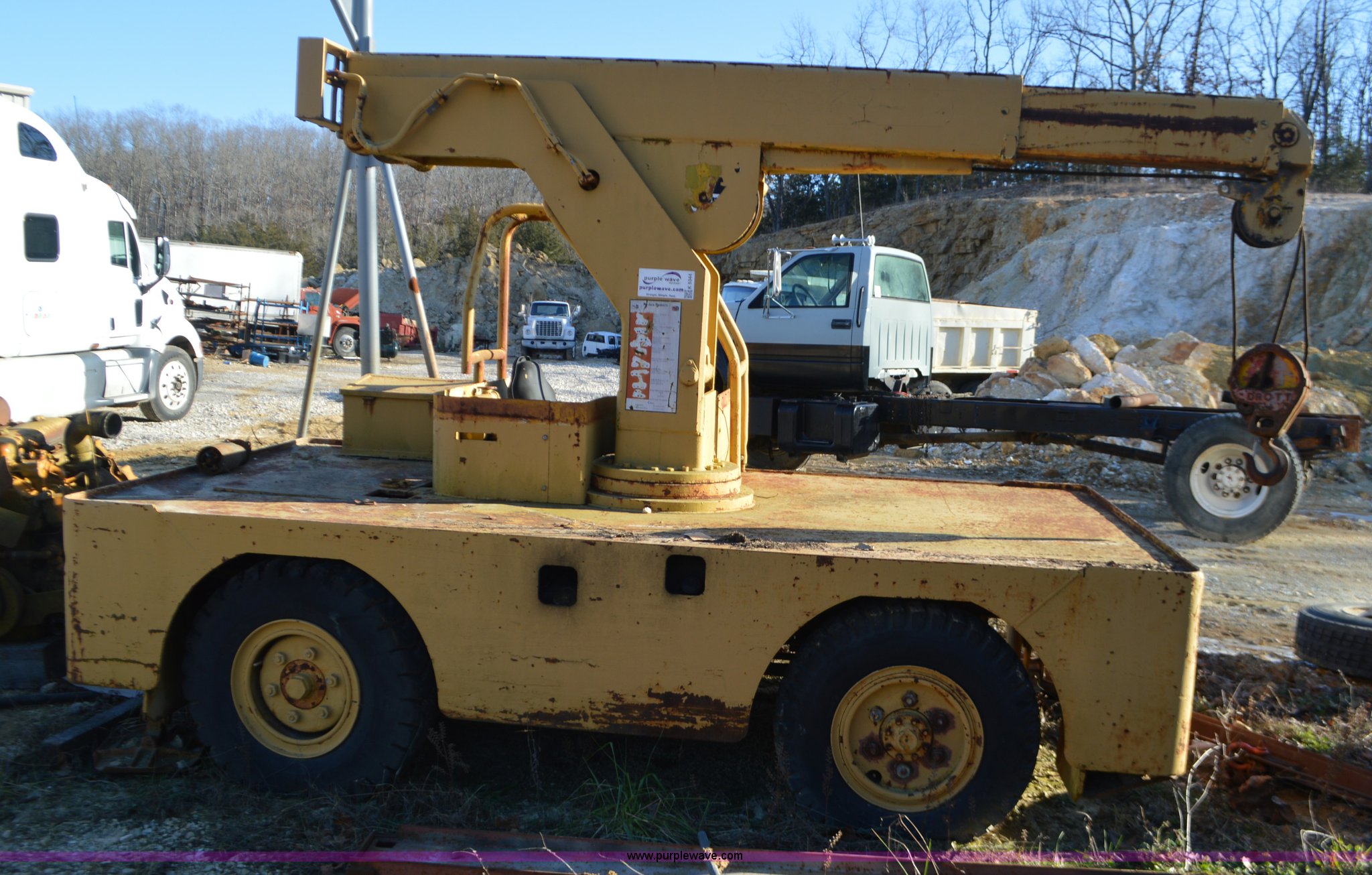 Drott 85RM2 crane in Versailles, MO | Item K5344 sold | Purple Wave