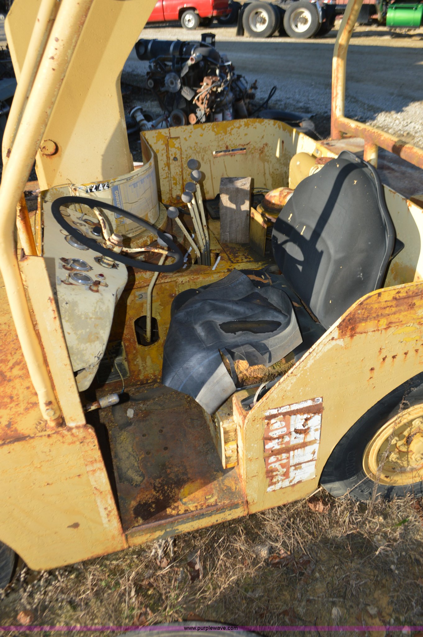 Drott 85RM2 crane in Versailles, MO | Item K5344 sold | Purple Wave