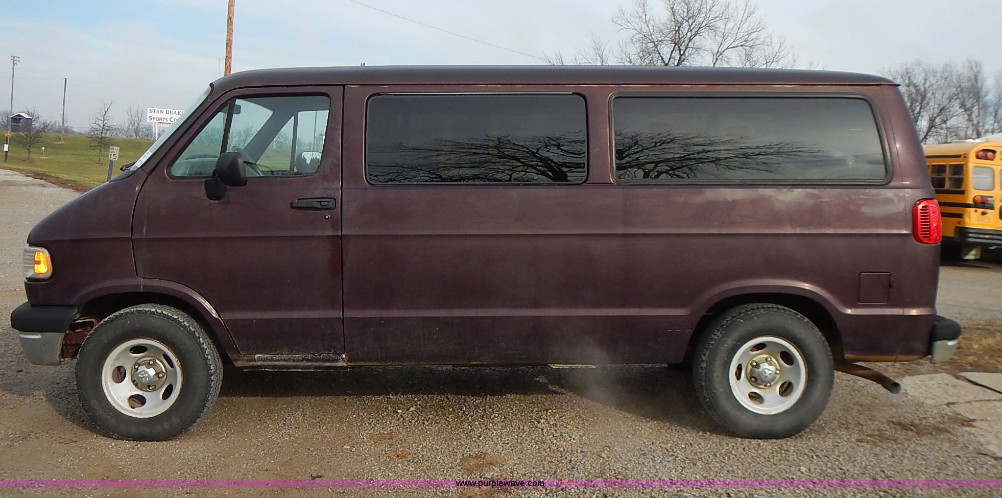 1997 Dodge Ram Wagon B2500 van in McLouth, KS | Item L3610 sold ...