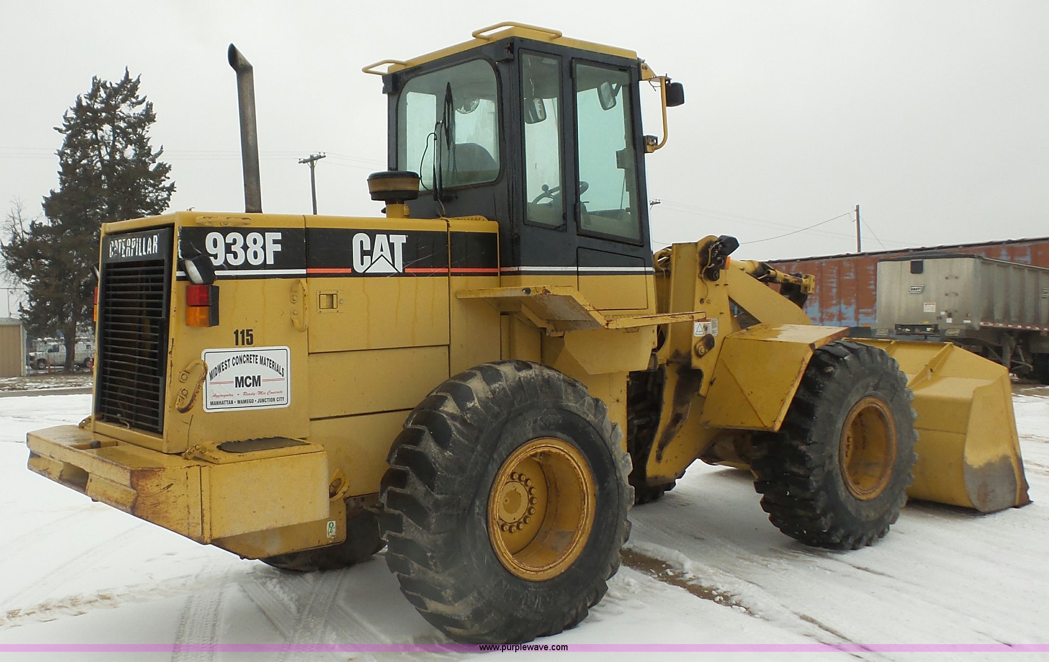 1997 Caterpillar 938F wheel loader in Manhattan, KS | Item J4636 sold | Purple Wave