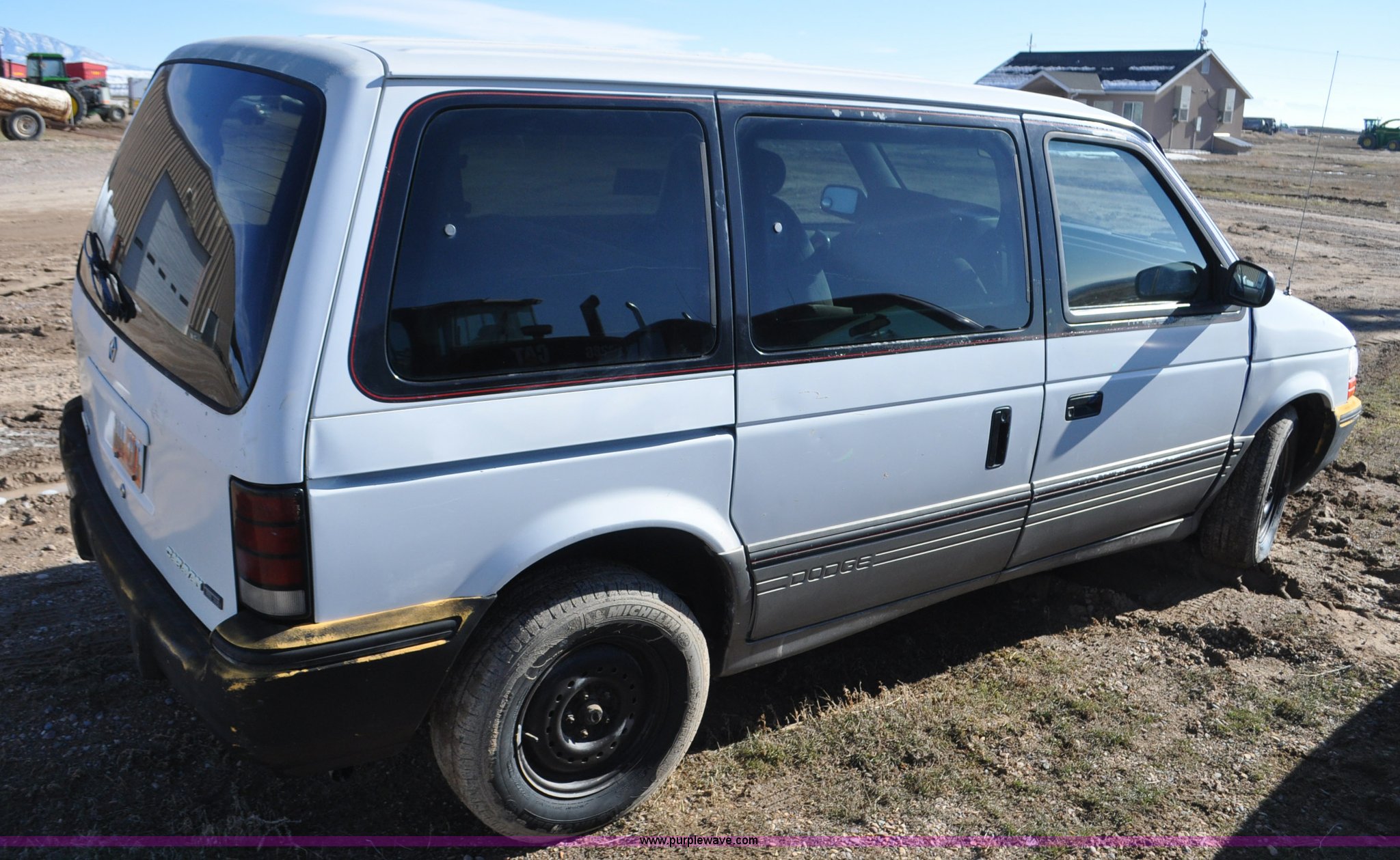 1992 Dodge Caravan LE in Delta, UT | Item G7182 sold | Purple Wave