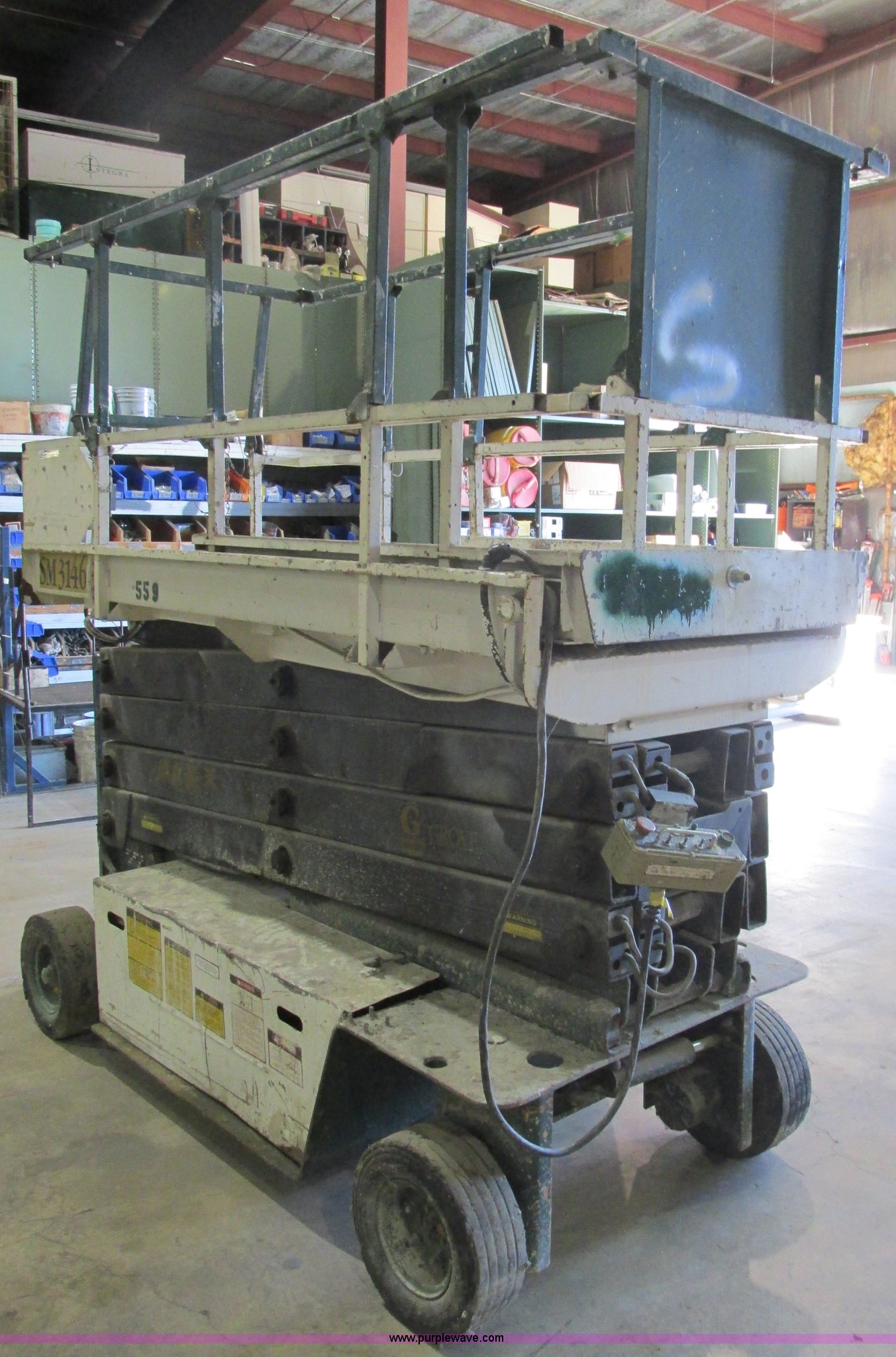1992 Grove SM3146E scissor lift in St. Charles, MO | Item BS9898 sold ...