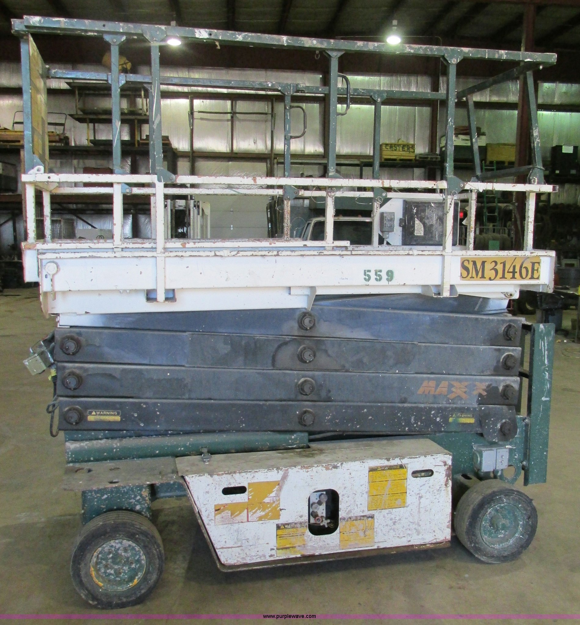 1992 Grove SM3146E scissor lift in St. Charles, MO | Item BS9898 sold ...