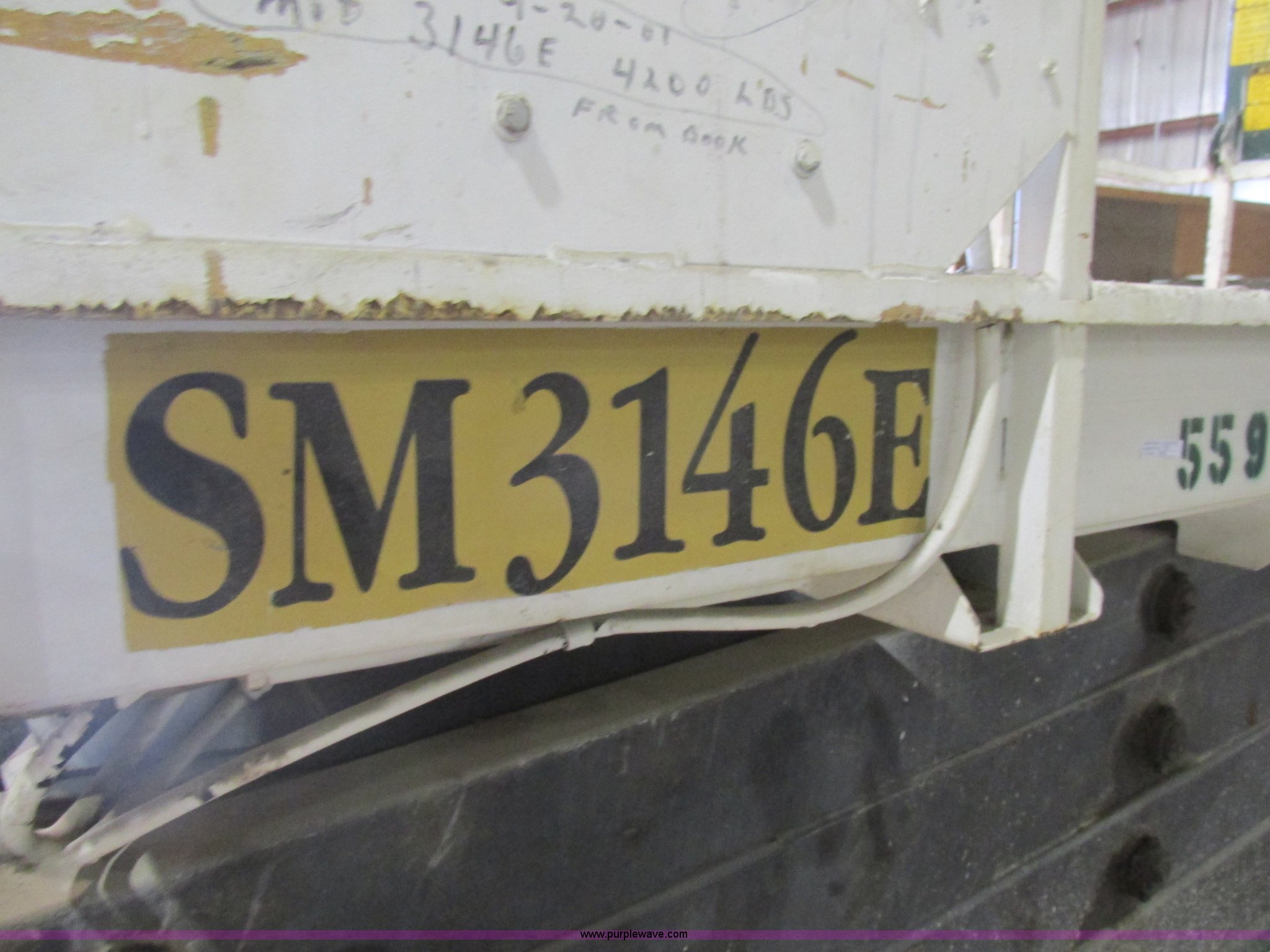 1992 Grove SM3146E scissor lift in St. Charles, MO | Item BS9898 sold ...