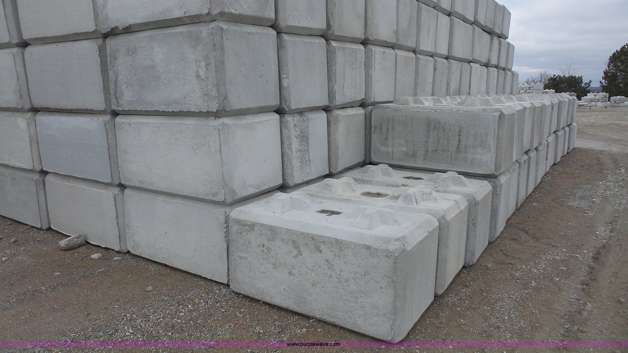 (50) regular concrete construction blocks in Lawrence, KS | Item F1135 ...
