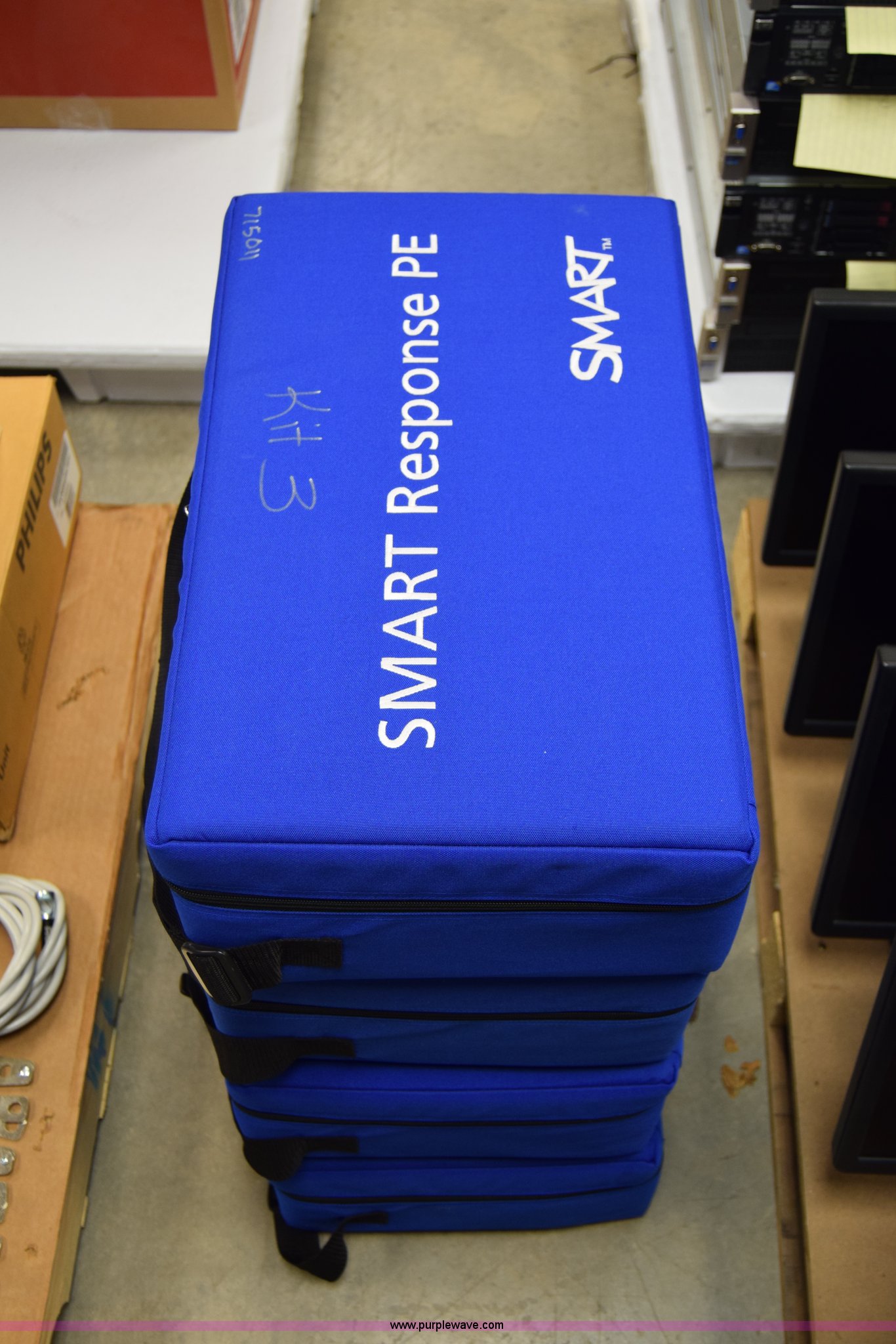 (128) Smart Response PE clickers in Newton, KS | Item BX9556 sold ...