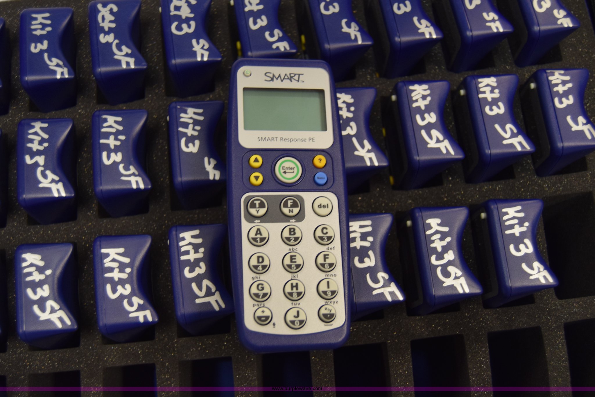 (128) Smart Response PE clickers in Newton, KS | Item BX9556 sold ...