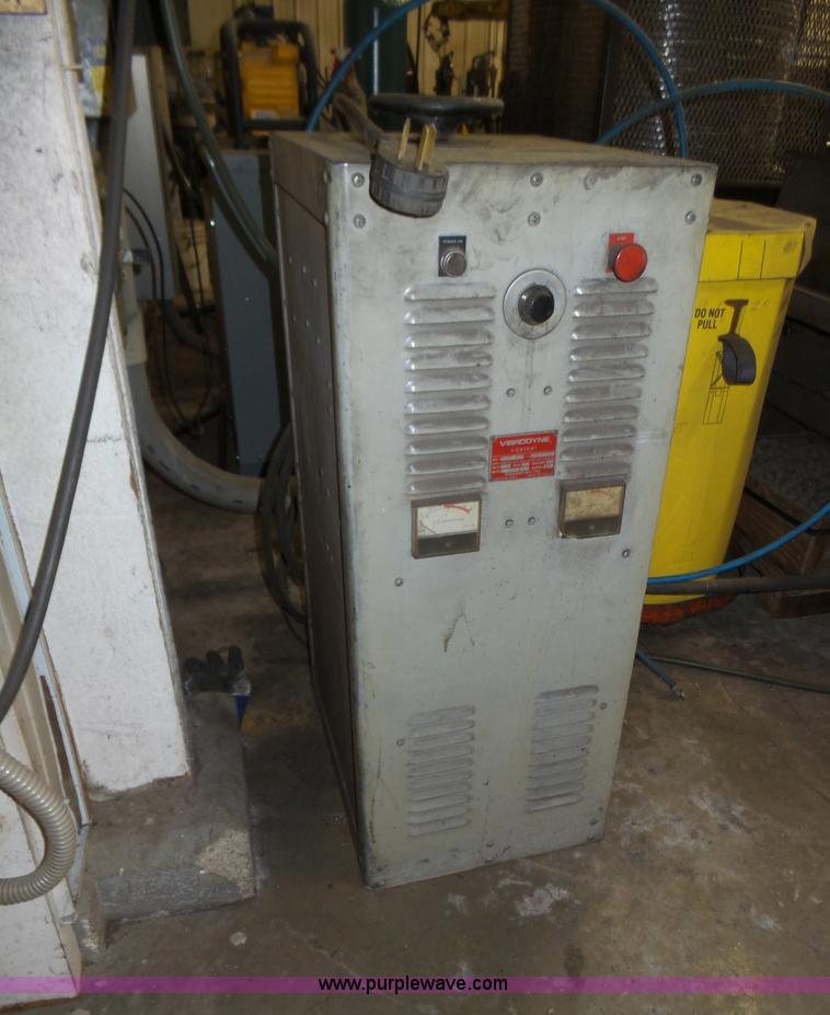 VibroDyne VE600 parts deburring machine in Grand Island, NE | Item ...