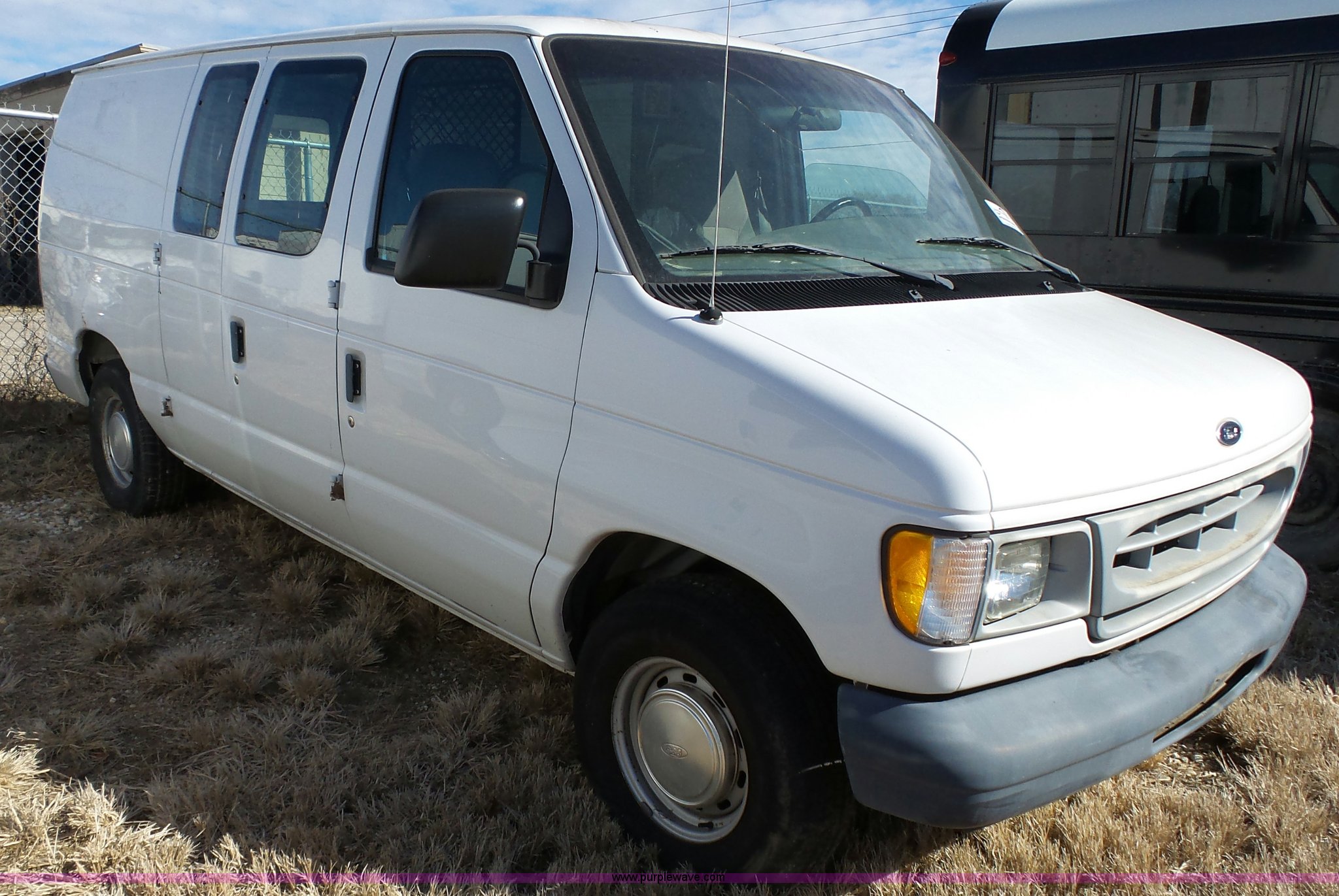 2000 Ford Econoline E150 van in Lawrence, KS | Item L3653 sold | Purple ...
