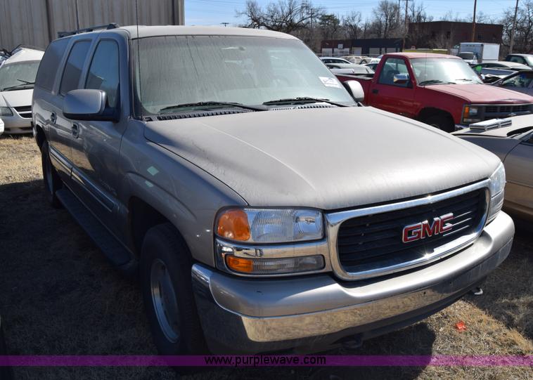 2001 GMC Yukon SUV in Wichita, KS | Item K8275 sold | Purple Wave