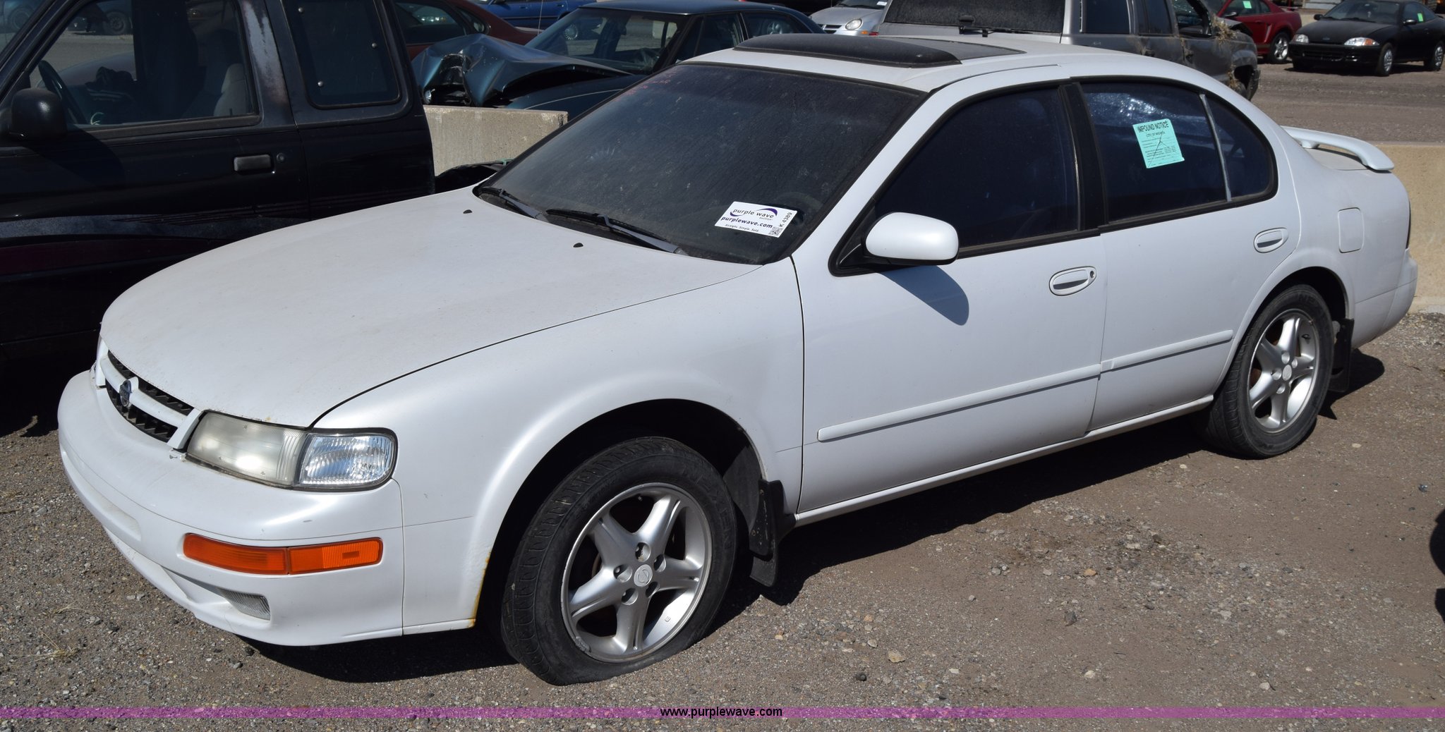 1997 Nissan Maxima in Wichita, KS | Item K4839 sold | Purple Wave