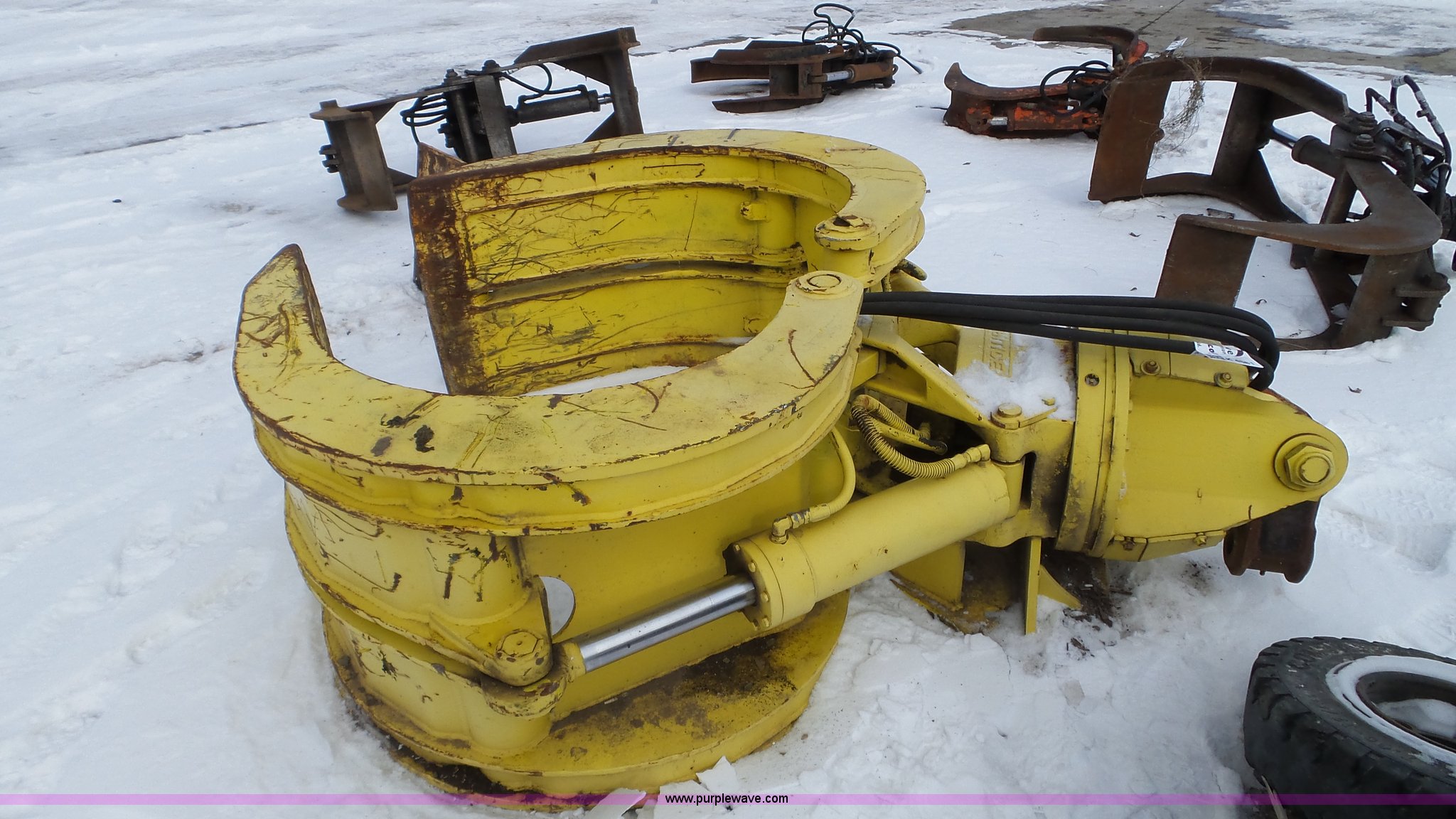 Prentice grapple in Ironton, MN | Item K4581 sold | Purple Wave