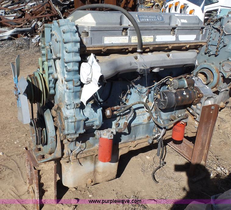 1992 Detroit Diesel Series 60 11.1L L6 turbo diesel engine in Dalhart ...