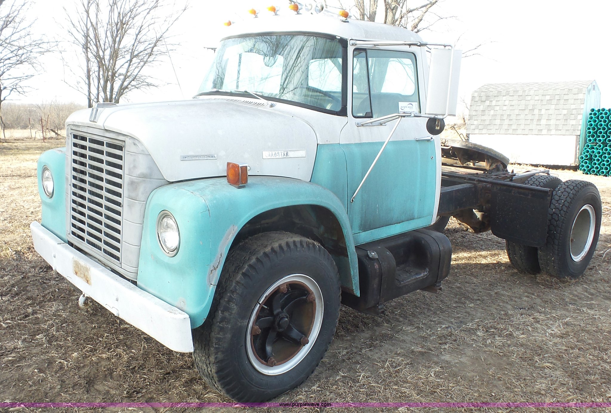 1972 International Loadstar 1800 semi truck in Oskaloosa, KS | Item ...