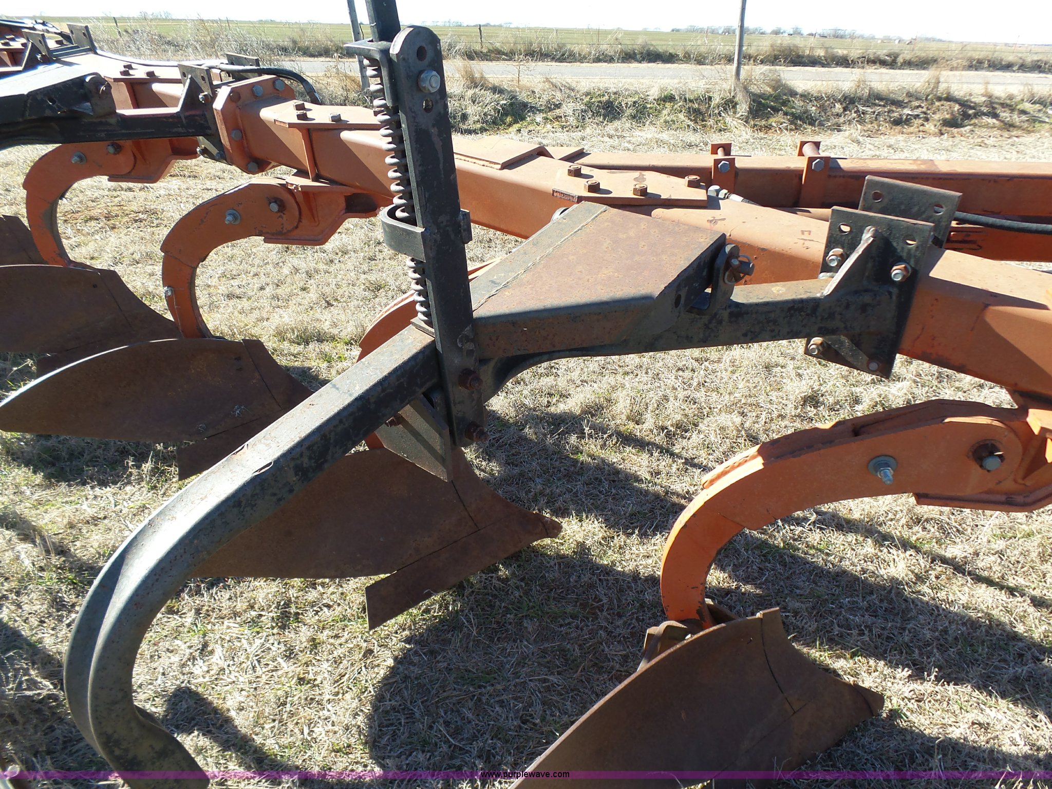 Wil-Rich 2900 14 bottom plow in Kiowa, KS | Item L6153 sold | Purple Wave