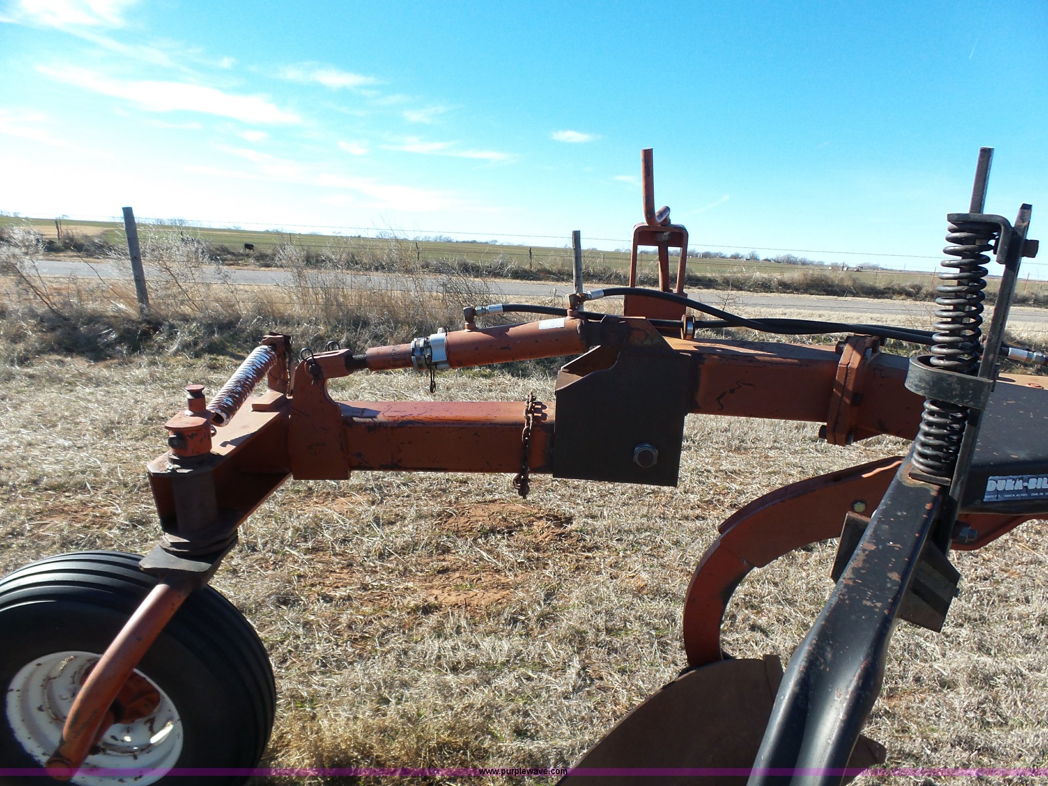 Wil-Rich 2900 14 bottom plow in Kiowa, KS | Item L6153 sold | Purple Wave