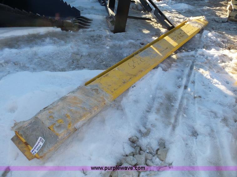 (2) fork extensions in Omaha, NE | Item BX9004 sold | Purple Wave