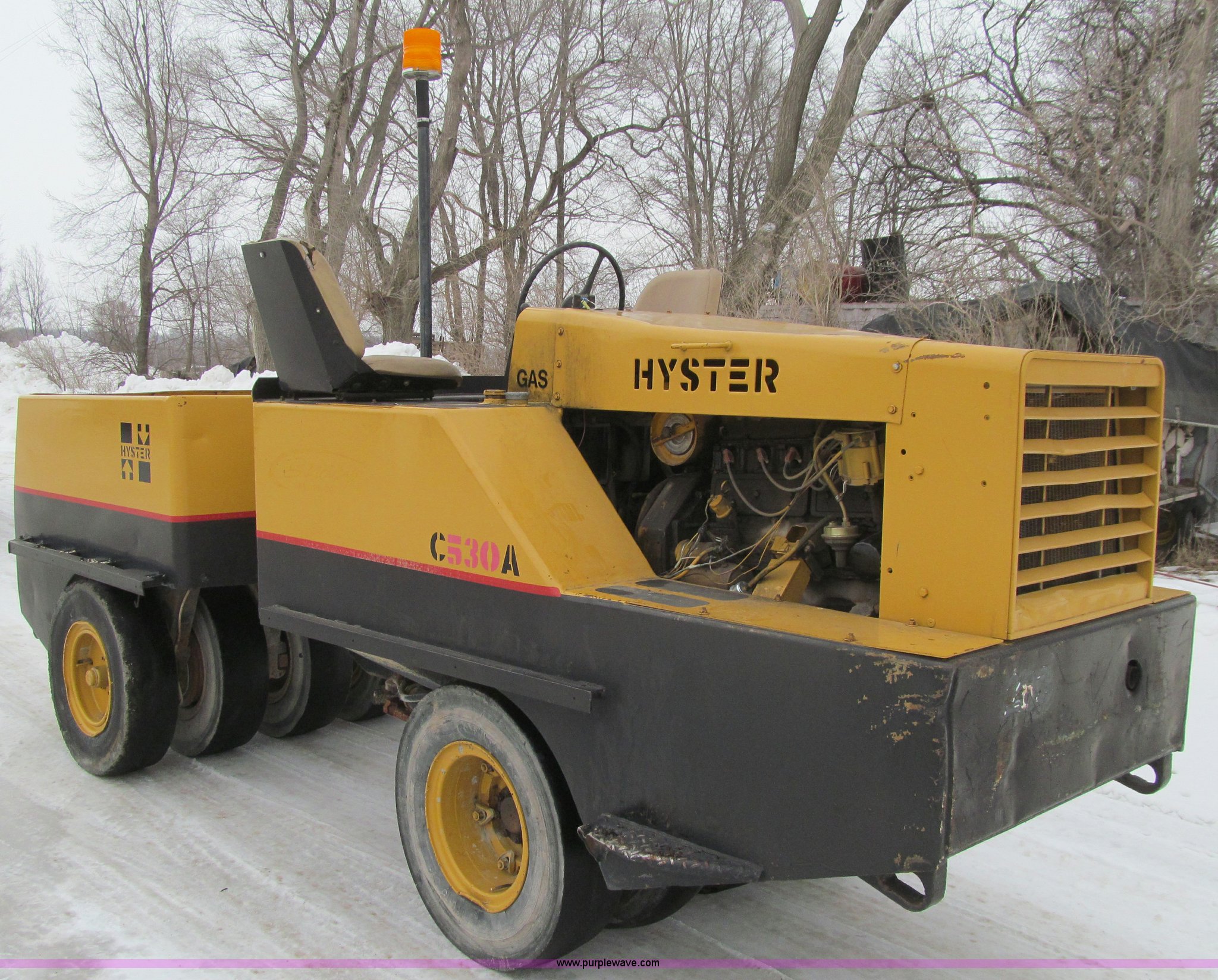 Hyster C530A pneumatic roller in Fort Dodge, IA | Item L5564 sold ...