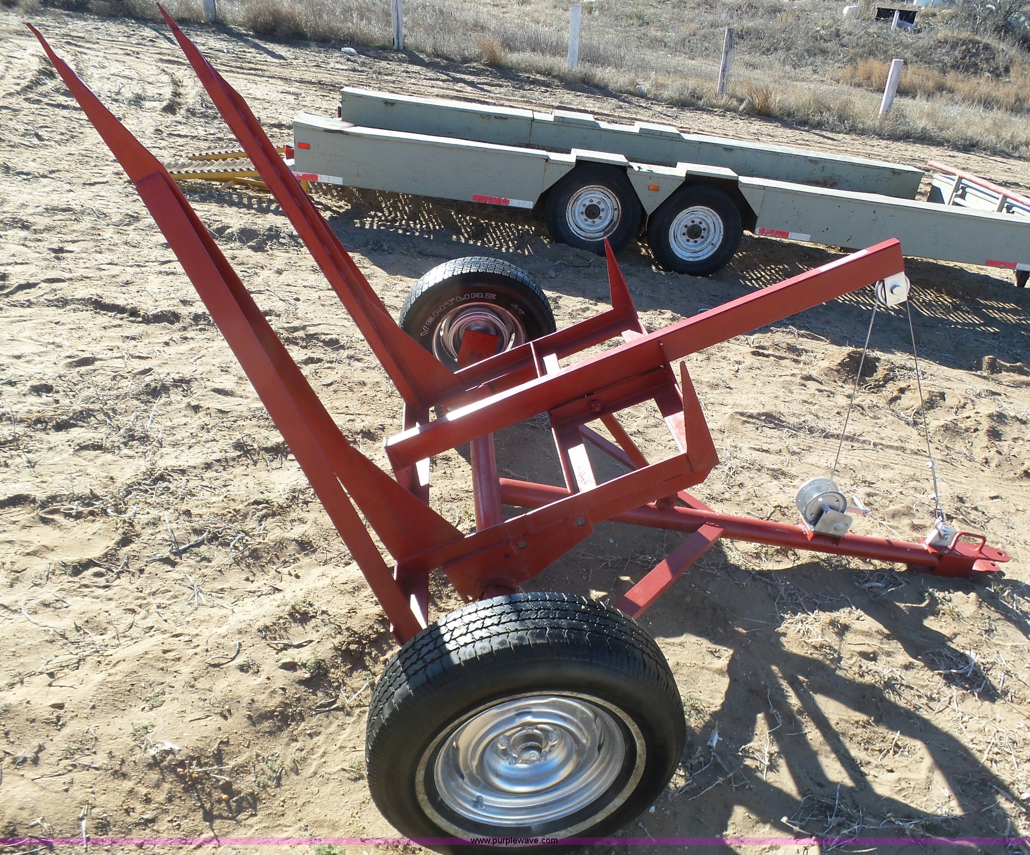 Two wheel bale mover in Dodge City, KS | Item AR9450 sold | Purple Wave