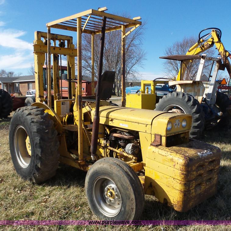 Massey-Ferguson 204 rough terrain forklift in Cherryvale, KS | Item ...