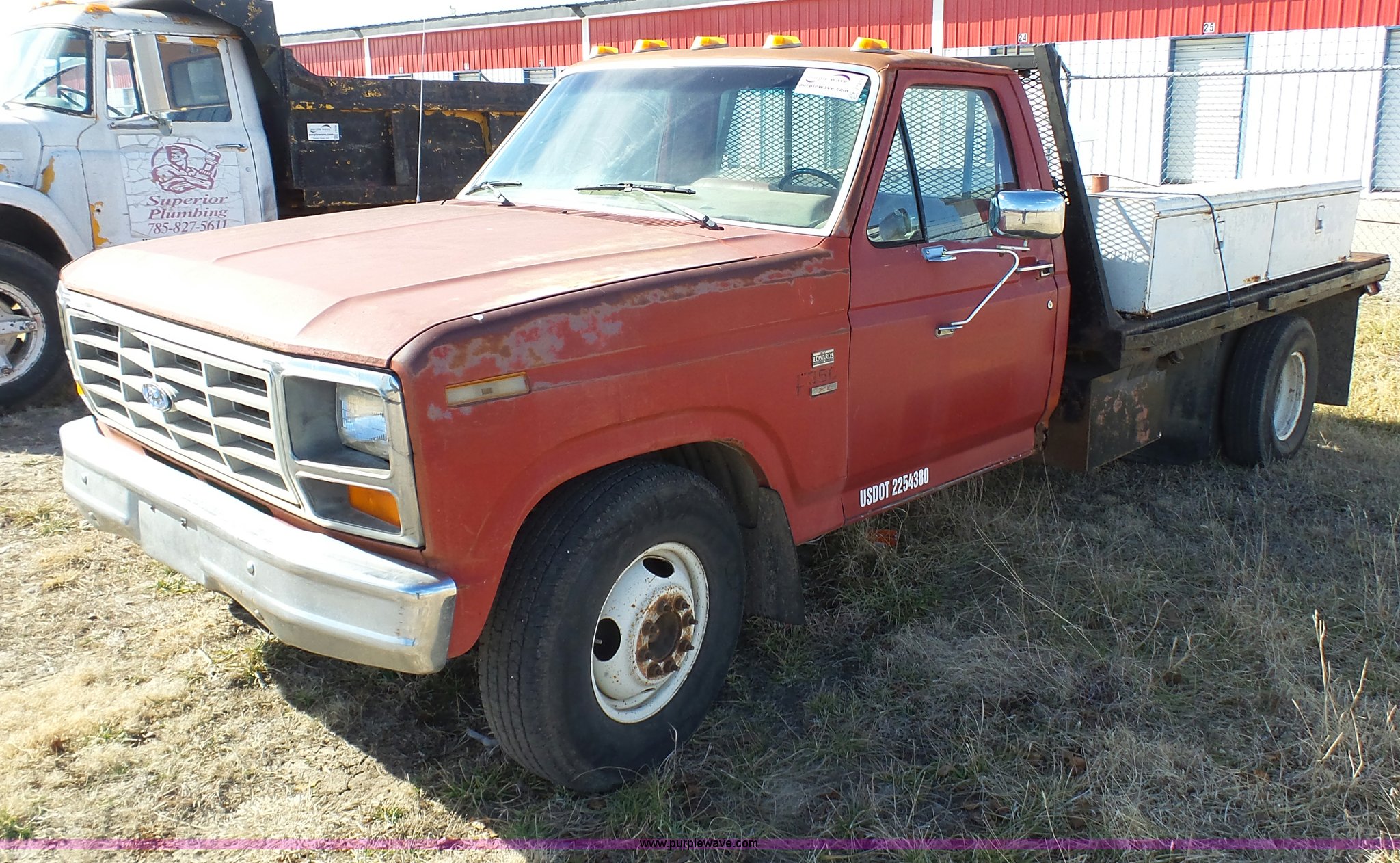 1983 Ford F350 flatbed pickup truck in Salina, KS | Item J7274 sold ...