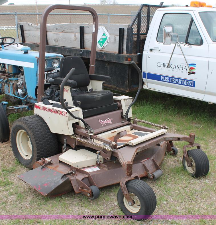 Grasshopper 227 ZTR lawn mower in Chickasha, OK | Item BK9002 sold ...