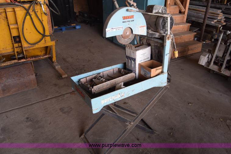 Target masonry saw in Newton, KS | Item BX9610 sold | Purple Wave
