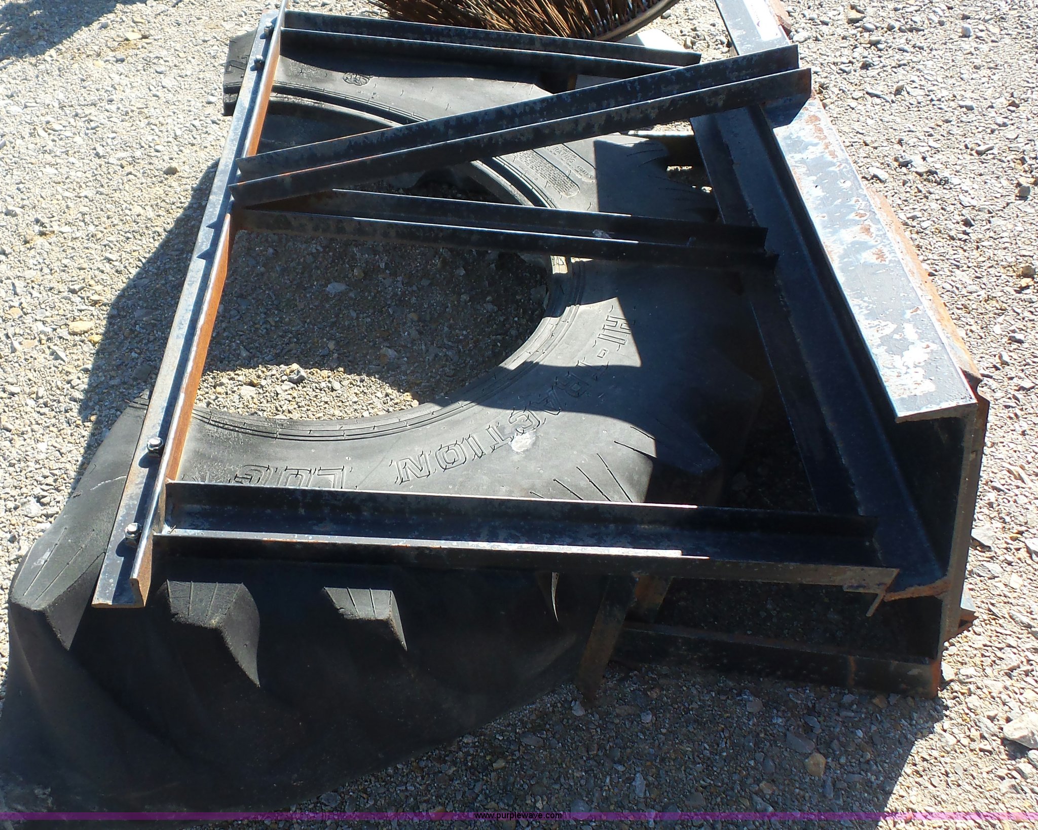Skid steer mount tire squeegee in Topeka, KS | Item BF9111 sold ...